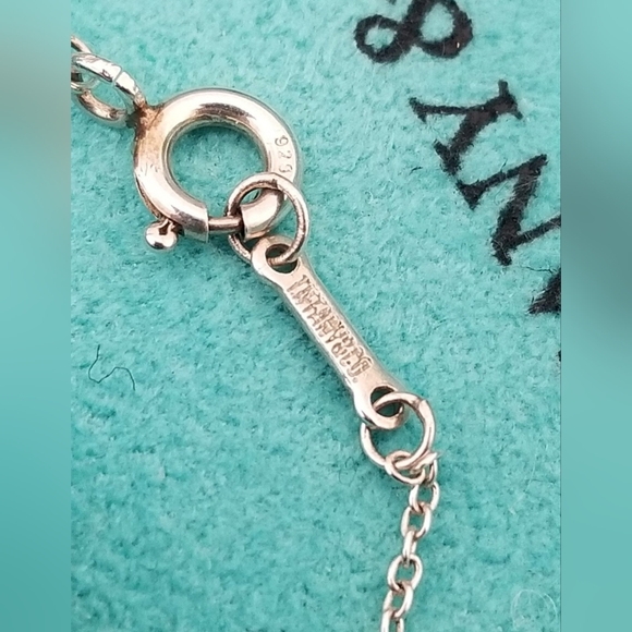 Tiffany & Co. | Jewelry | Vintage Tiffany Co Double Loop Pendant ...